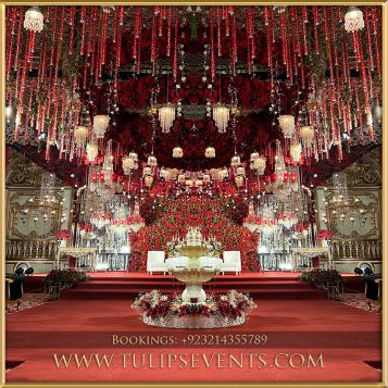 Red Baraat Wedding Décor Ideas for Bold & Elegant Events