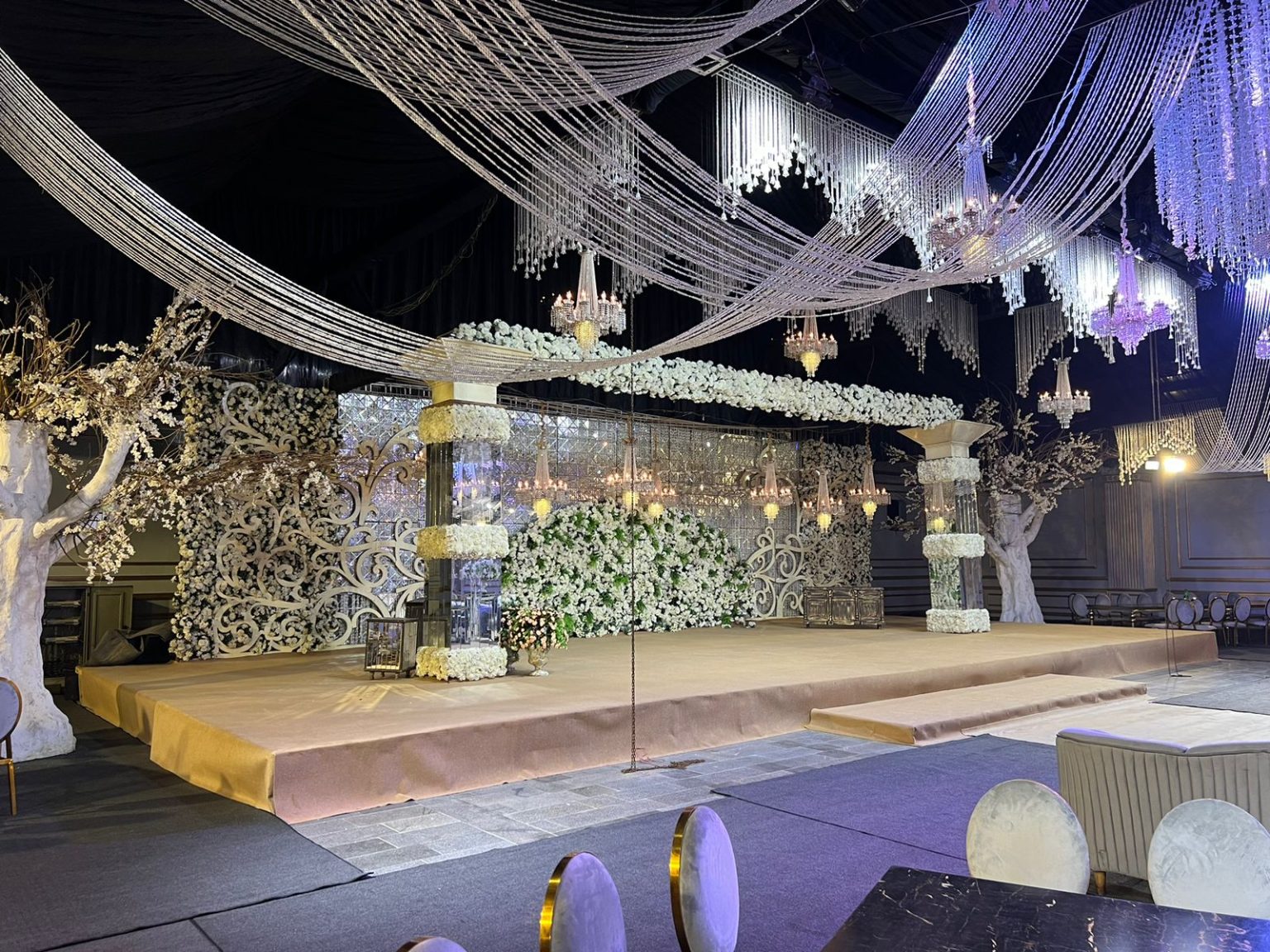 Fully decorated wedding venues Lahore | Ready-to-Book Wedding Halls